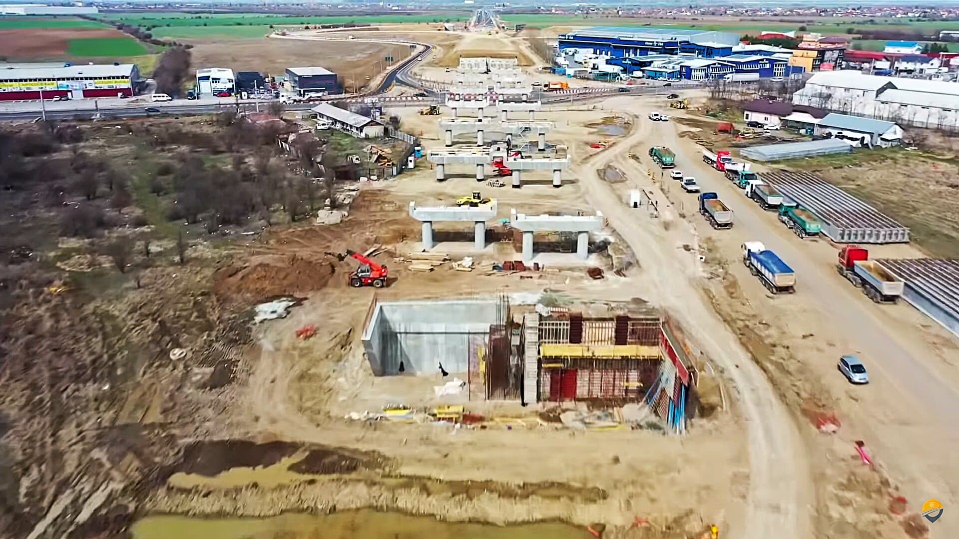 VIDEO | Grinzi uriaşe montate pe lotul 3 al A0 Nord, pe timpul nopţii - Buletin de București