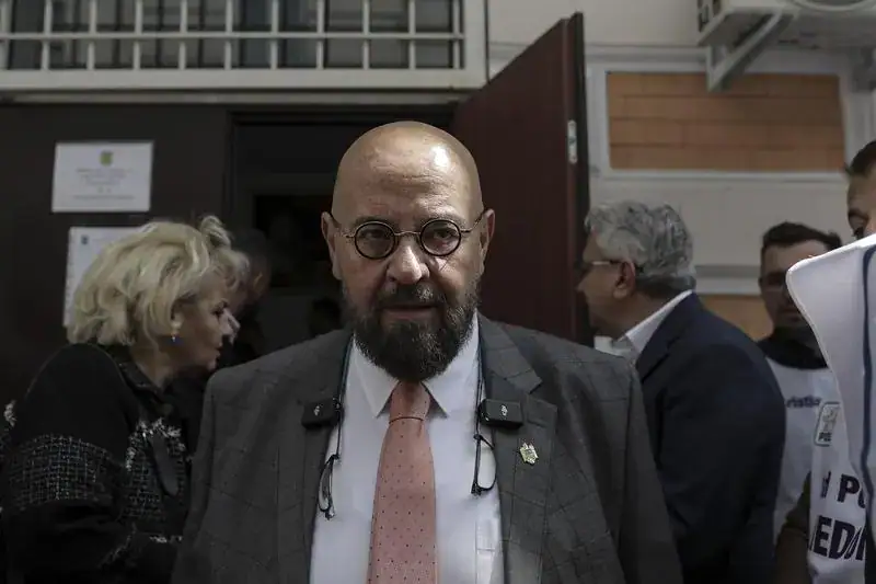 VIDEO | Piedone, acuzat că a folosit un angajat al Primăriei Sectorului ...