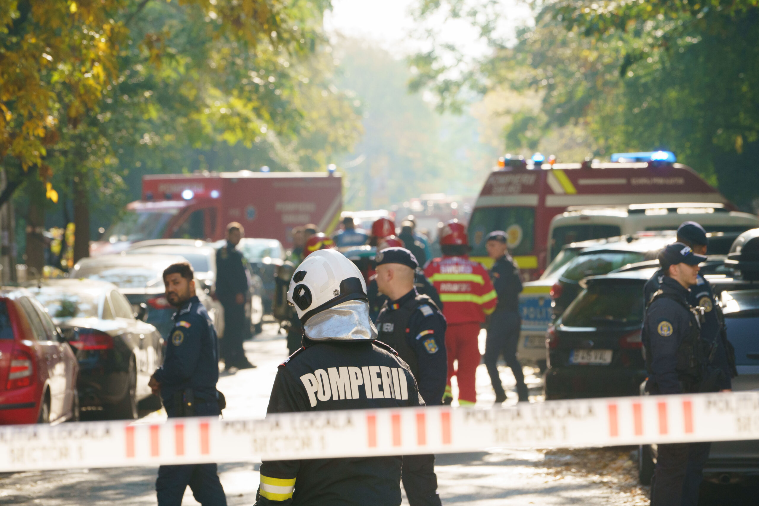 Explozie în Rahova | Arafat: „Blocul este în risc de colaps. Echipele ...