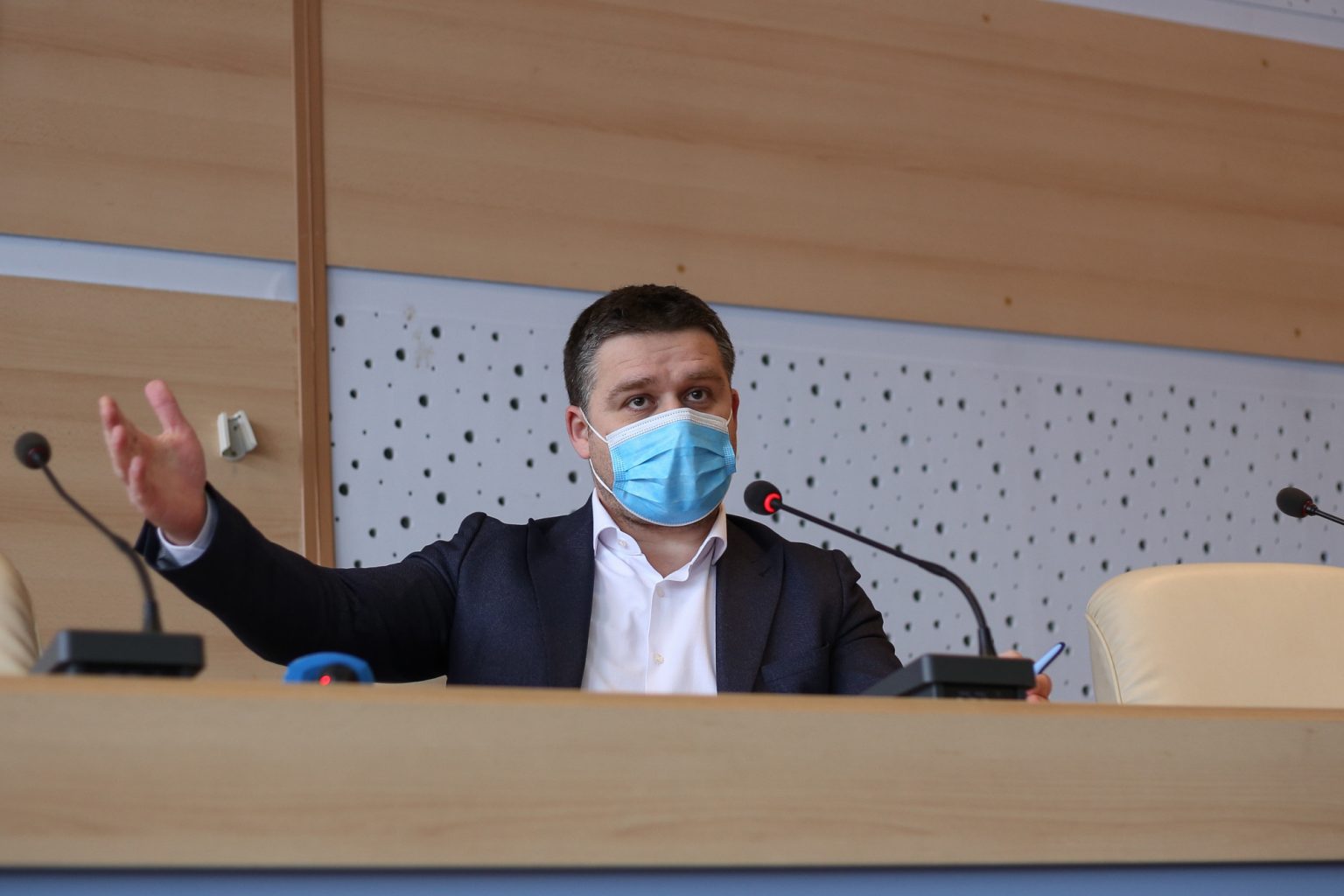 Ciprian Ciucu anunță că dublează investițiile și că face restructurări ...