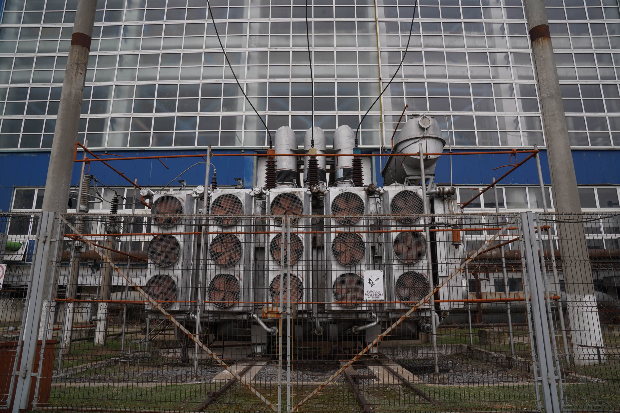 Accident de muncă la CET Vest. Doi angajați au fost electrocutați ...