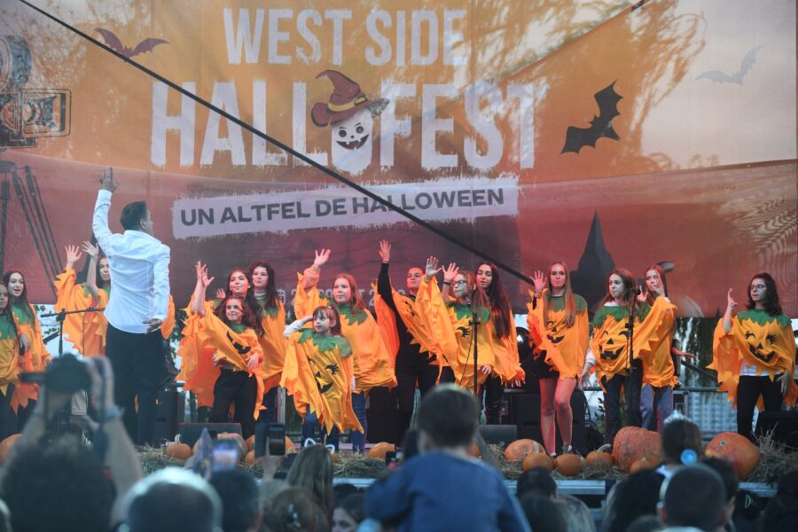 Halloween pe Lacul Morii. Care este programul West Side Hallo Fest 2024 ...